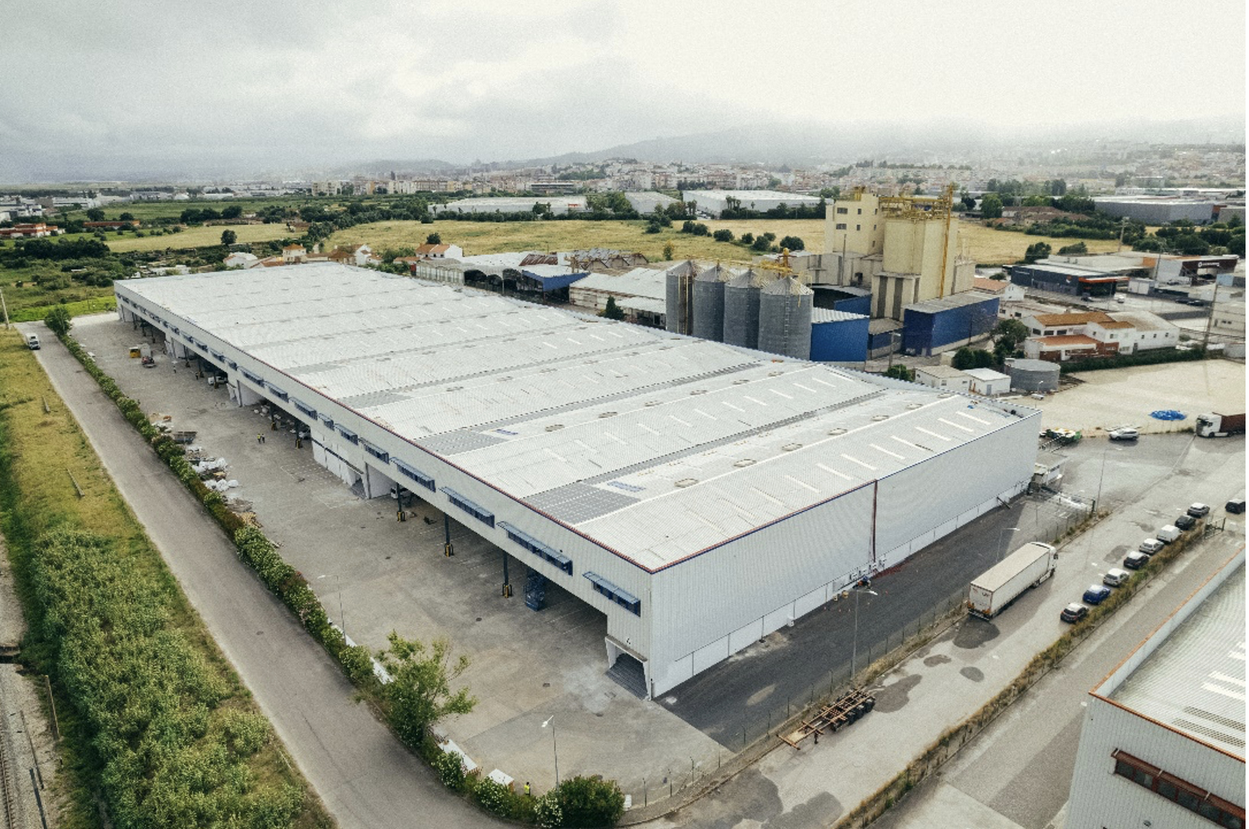 Paack instala-se no Parque Logístico Adarse em Alverca do Ribatejo ...