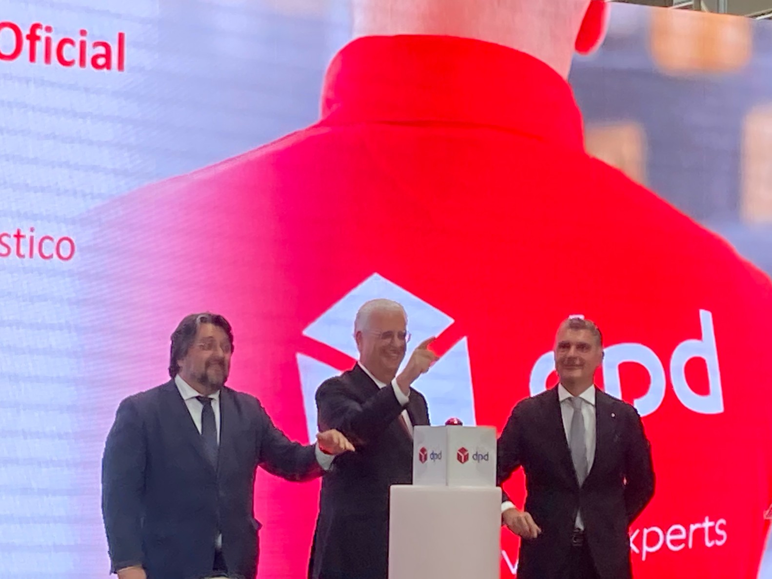 DPD investe 30 M€ no seu maior hub de encomendas em Portugal - Supply ...