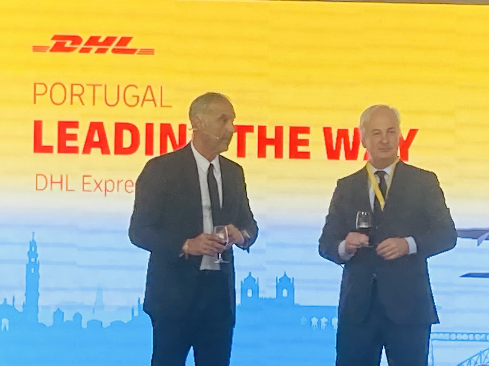 DHL investe 25 milhões e triplica capacidade no aeroporto do Porto ...