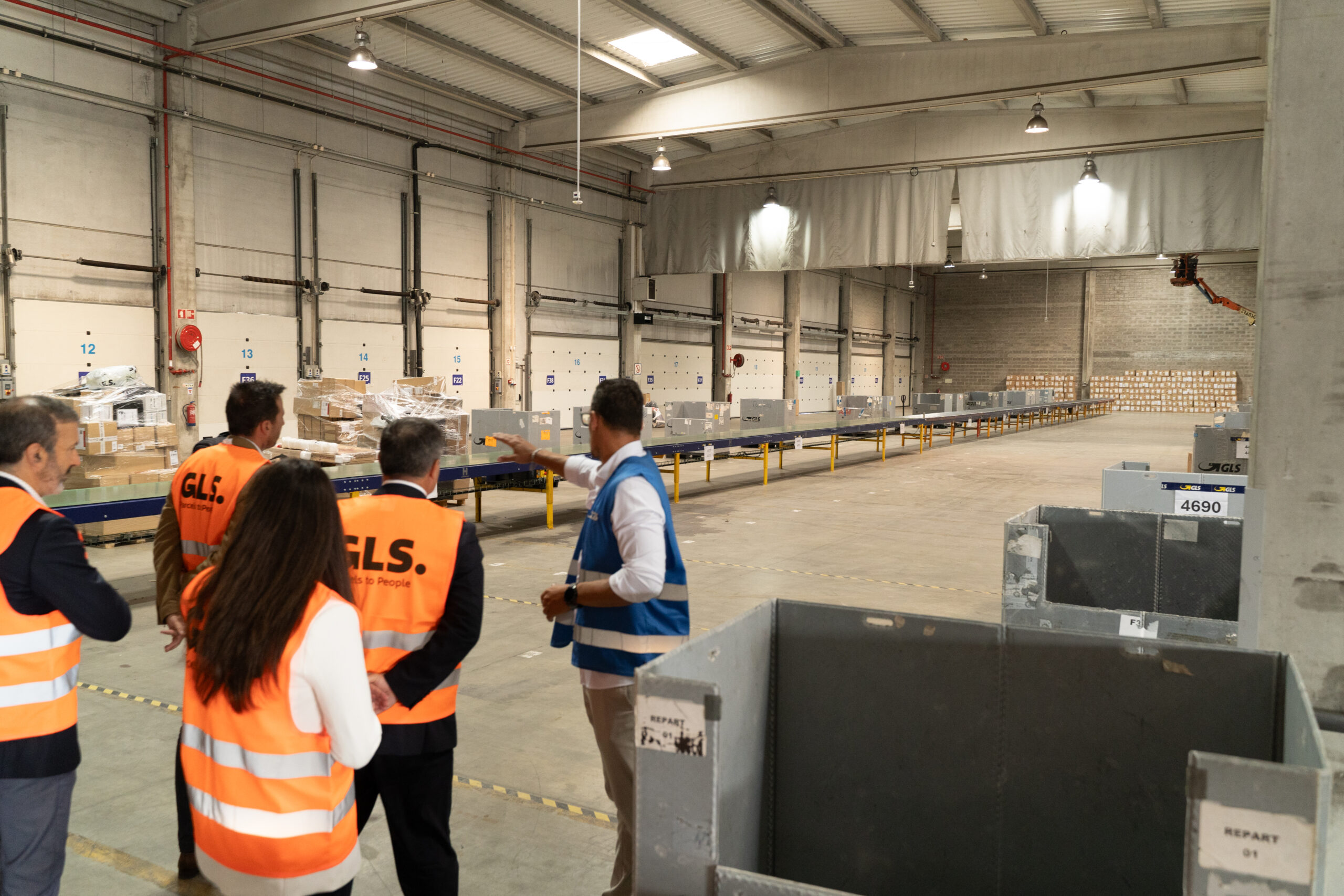 GLS inaugura hub no Porto para reforçar capacidade logística na região ...